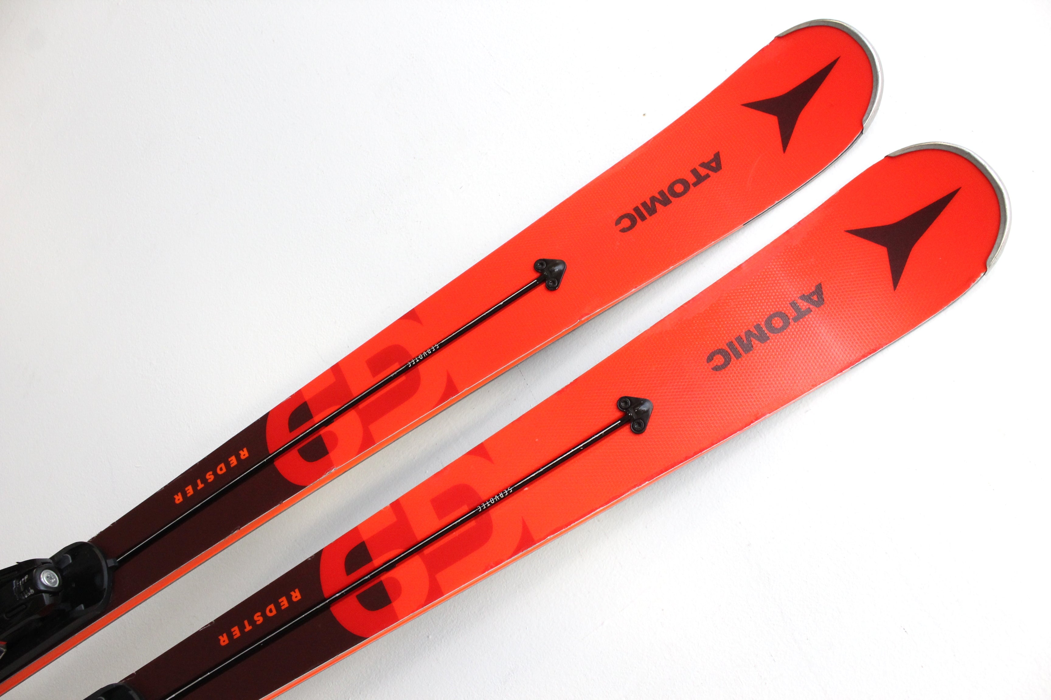 Atomic Redster G9 Servo (2022) - 177 cm használt síléc – SNOWILL